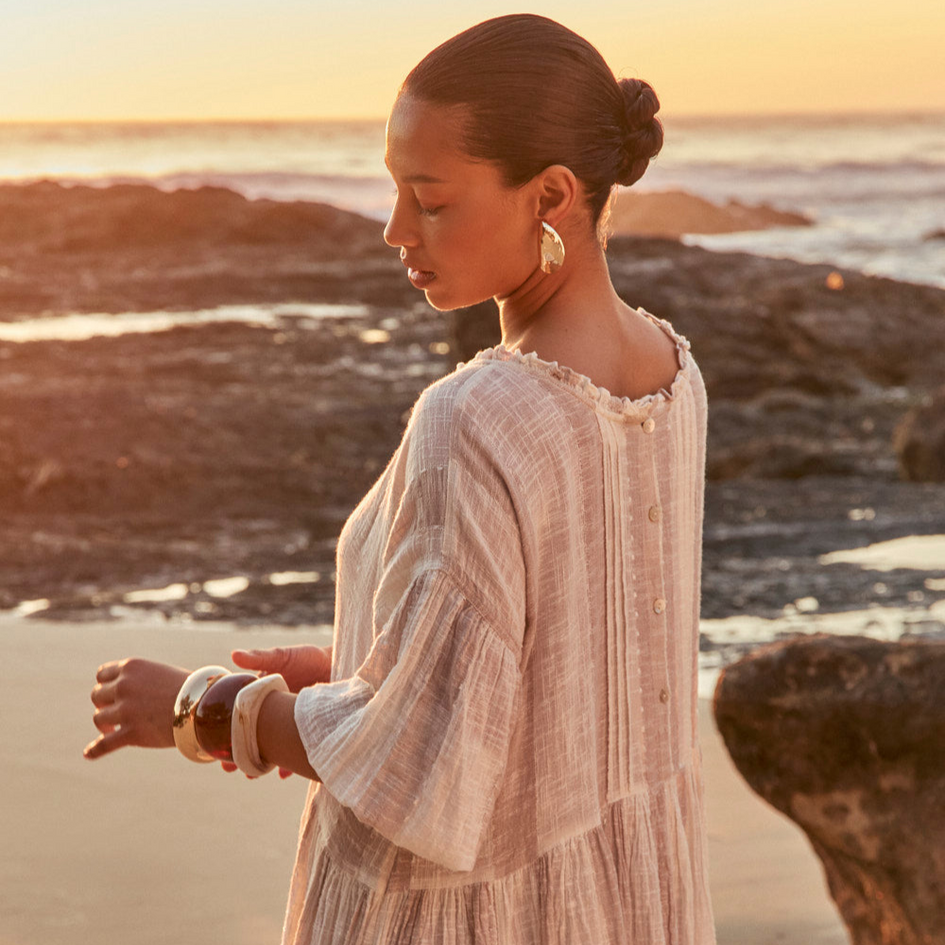 Discover New Women's Clothing Trends | Adrift